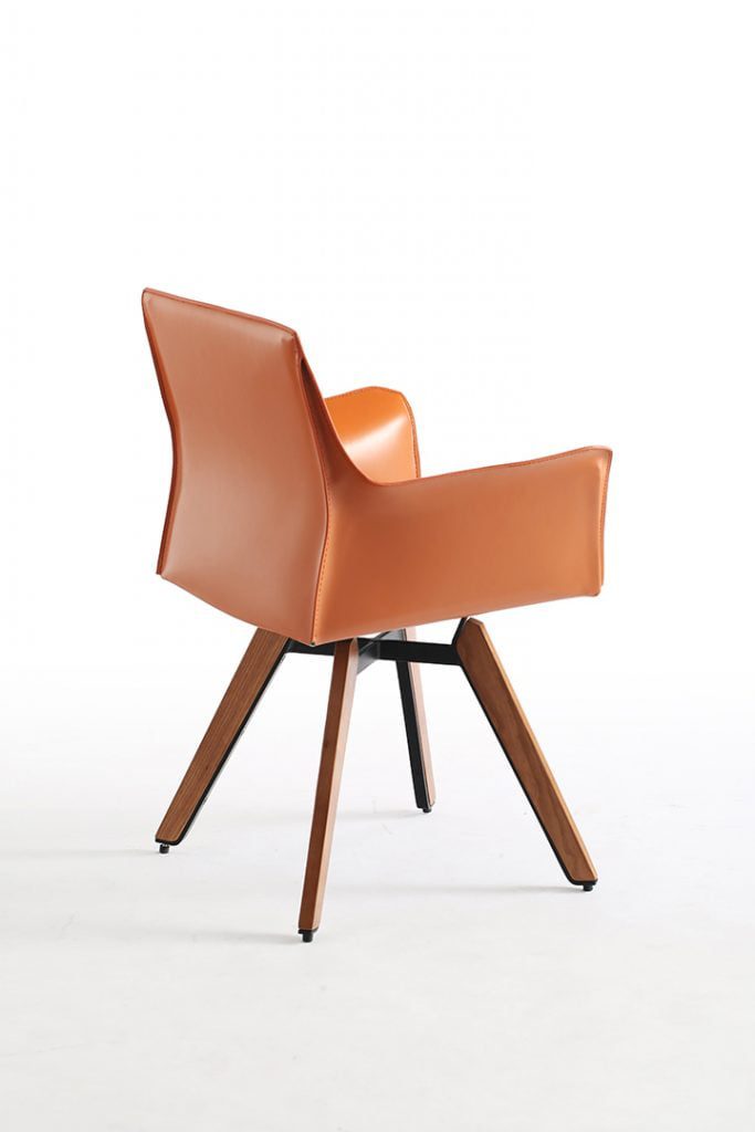 Zeus Chair – Theory of Living