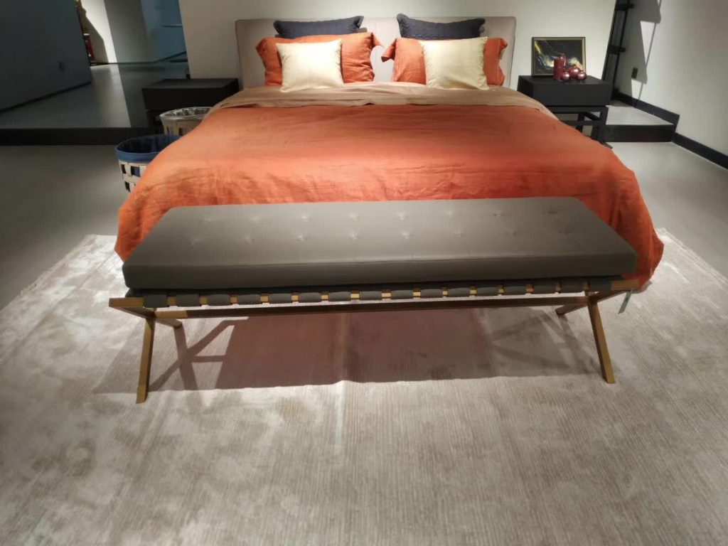 Kare Bench – Theory of Living