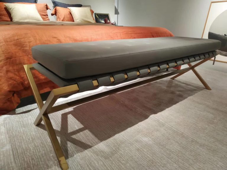 Kare Bench – Theory of Living