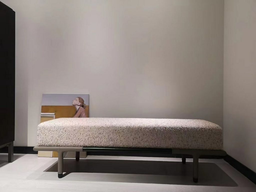 Lyra Bench – Theory of Living