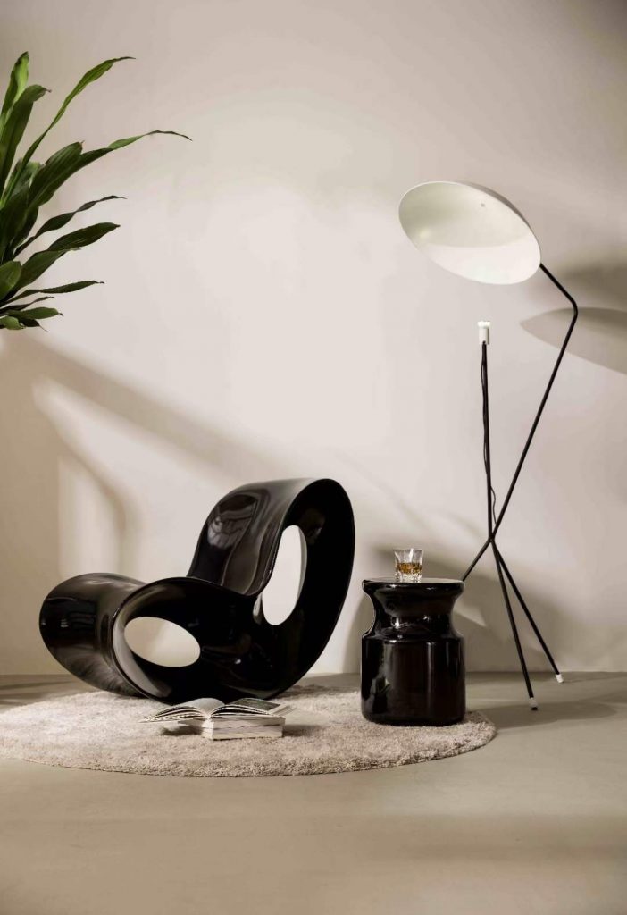 Curvine Lounge Chair – Theory of Living